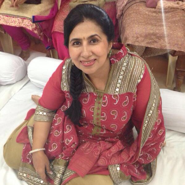 About – Seemaa Dhingra